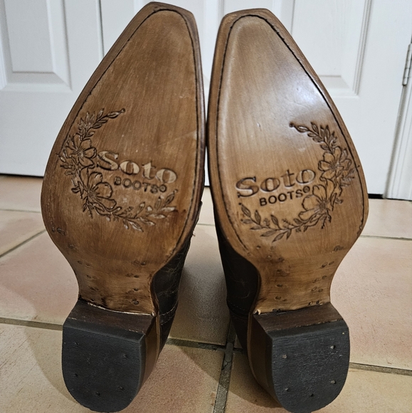 Soto Boots | Shoes | New Soto Boots Cheyenne Leather Snipped Toe Cowboy ...